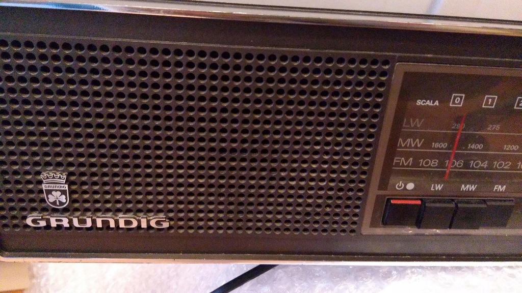 RADIO GRUNDIG RF 425 - 8631576648 - oficjalne archiwum Allegro
