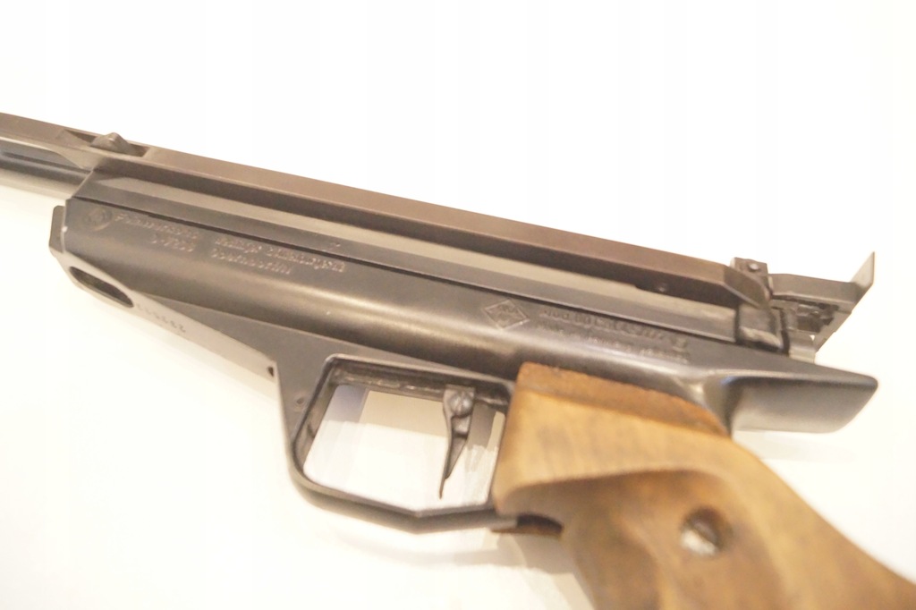 WIATRÓWKA PISTOLET FEINWERKBAU 80 FWB 80 PRAWY - 12045903984 ...