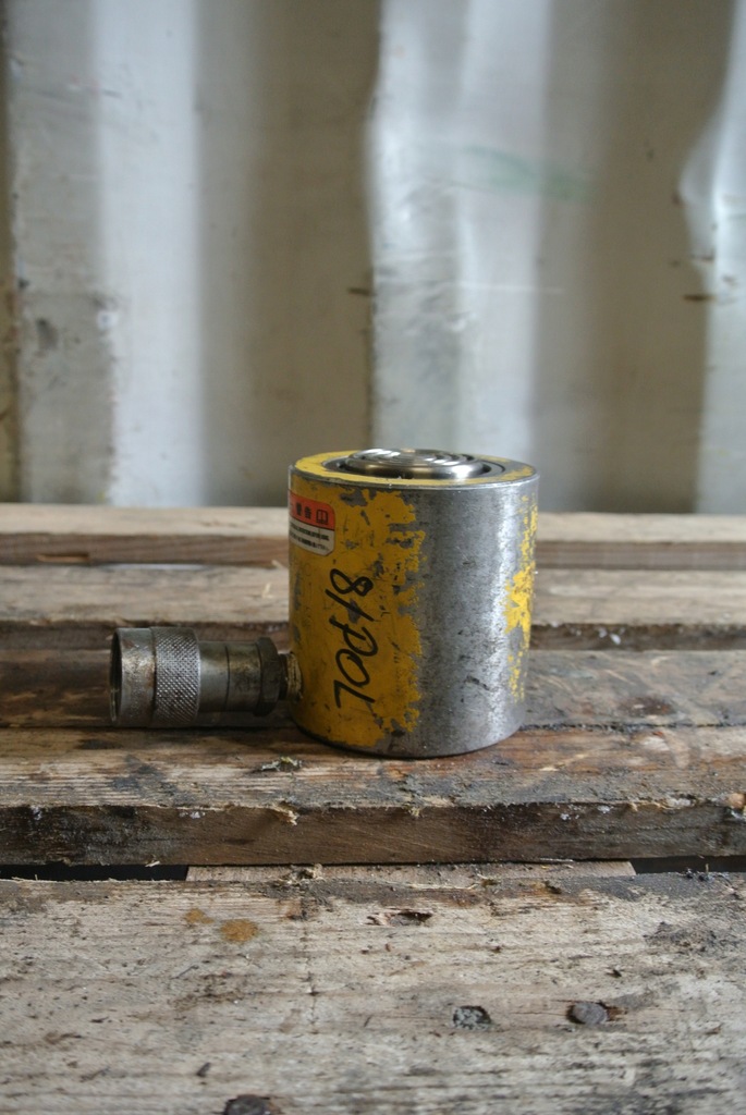 CYLINDER SIŁOWNIK HYDRAULICZNY ENERPAC 20T RCS201 - 10723558811 ...