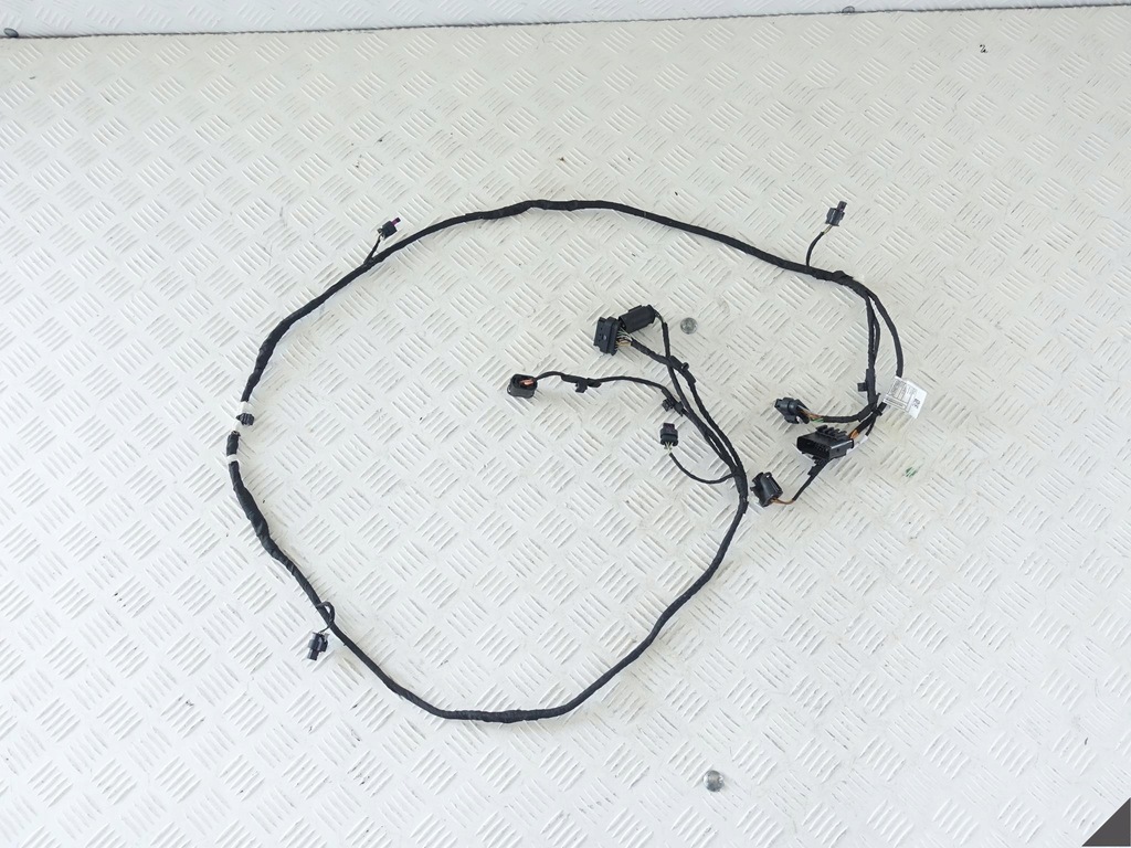 BMW 5 G30 G31 ZDERZAK WIĄZKA INSTALACJA PDC PRZÓD - 10931192355 ...