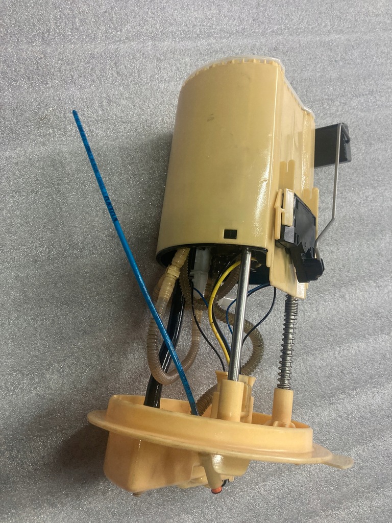 POMPA PALIWA 2.0 D3 VOLVO S60 V60 XC60 31273964 - 12286493337 ...