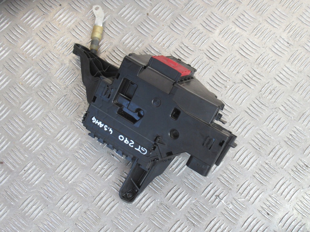 KLEMA PLUSOWA BEZPIECZNIK W213 A2135403739 - 12495468889 - oficjalne ...