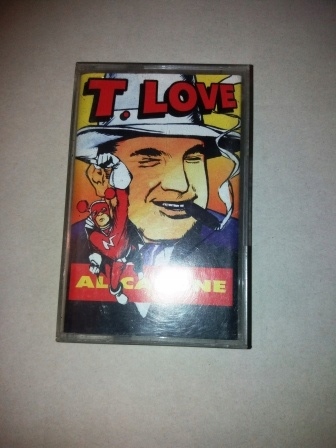 T.Love - Al Capone ( z komiksem) - 8779468403 - oficjalne archiwum Allegro
