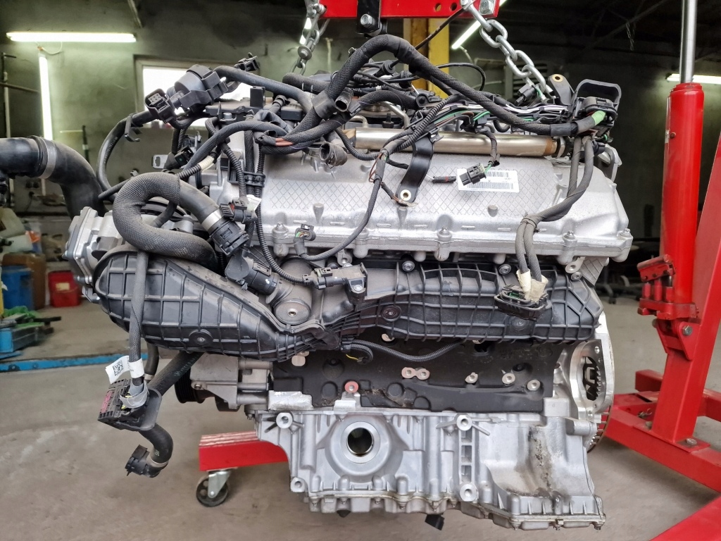 SILNIK BMW 850 IX 4.4 N63 B 530KM USZKODZONY CZĘSĆ - 13016520115 - oficjalne archiwum Allegro