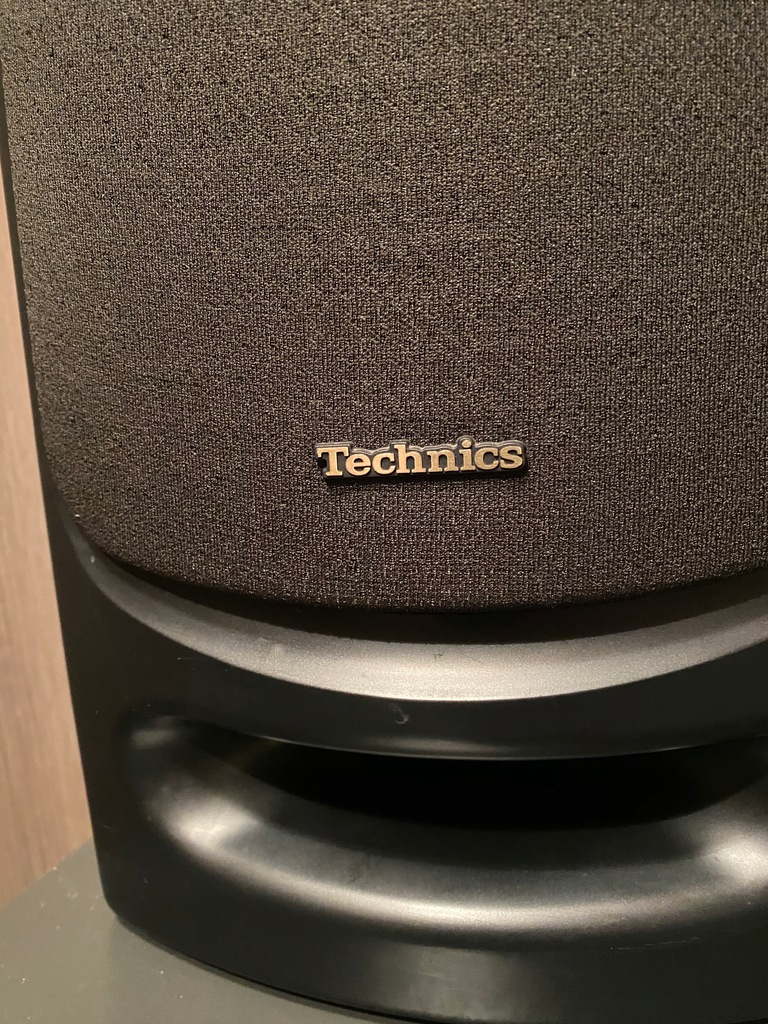 Купить Колонки Technics SB-CH404: отзывы, фото и характеристики на Aredi.ru (10061903701)