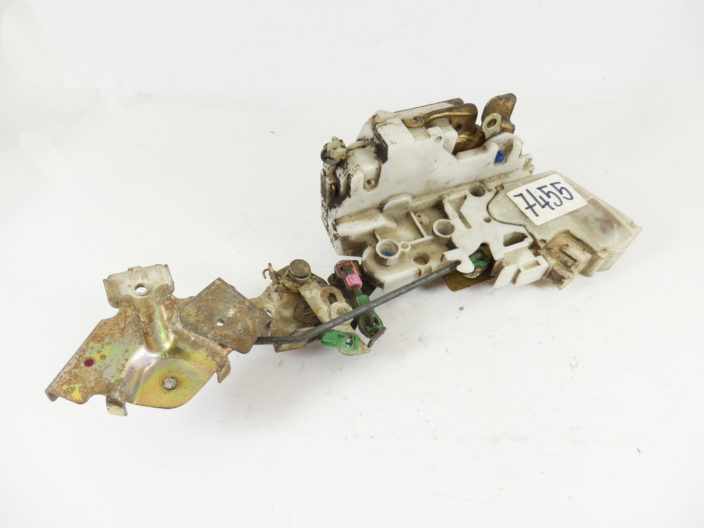 ZAMEK DRZWI LEWY PRZÓD NISSAN NAVARA D22 - 8485206104 - oficjalne archiwum Allegro