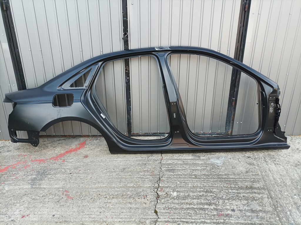AUDI A4 B9 SEDAN PRÓG BŁOTNIK SŁUPEK PRAWY NOWE - 14347472314 ...