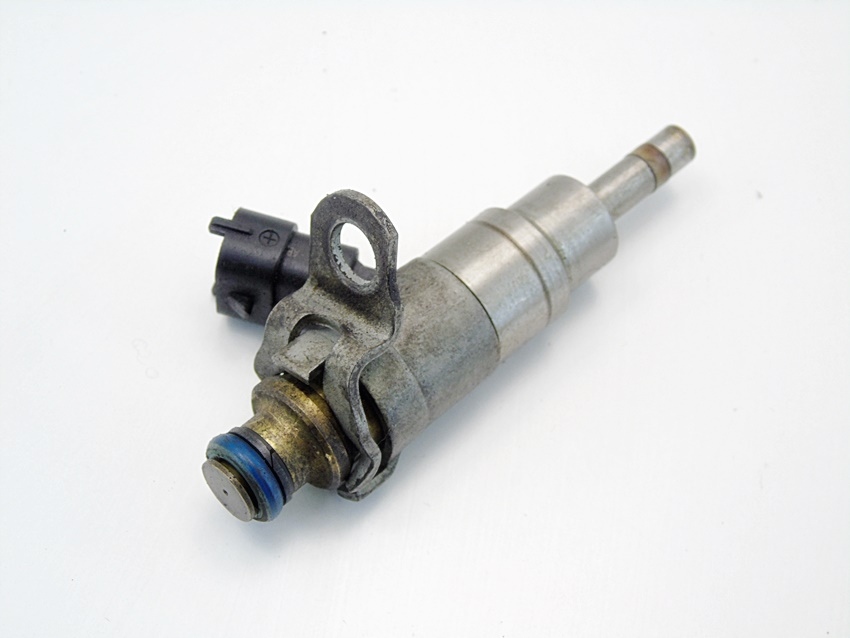 WTRYSKIWACZ 1.8 SCI MONDEO III 0261500009 - 12842586635 - oficjalne ...