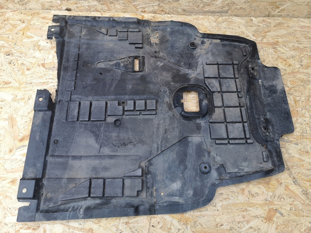 MERCEDES CLA W117 OSŁONA POD SILNIK A2465200123 - 13314550307 ...