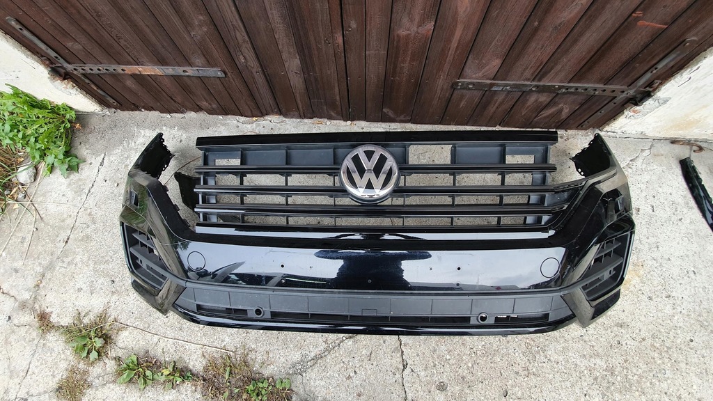 Zderzak przód VW Touareg III 760 Wrocław - 11240338038 - oficjalne archiwum Allegro
