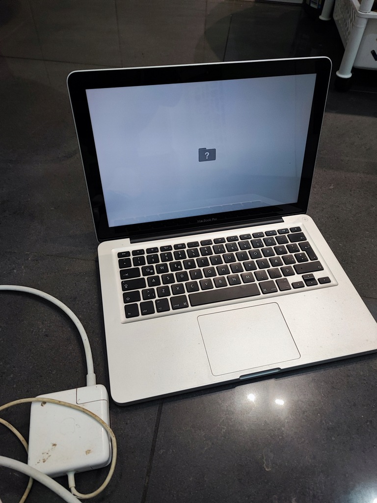 Laptop Apple MacBook pro A1278 i5 2gb ładowarka - 14539639149 ...