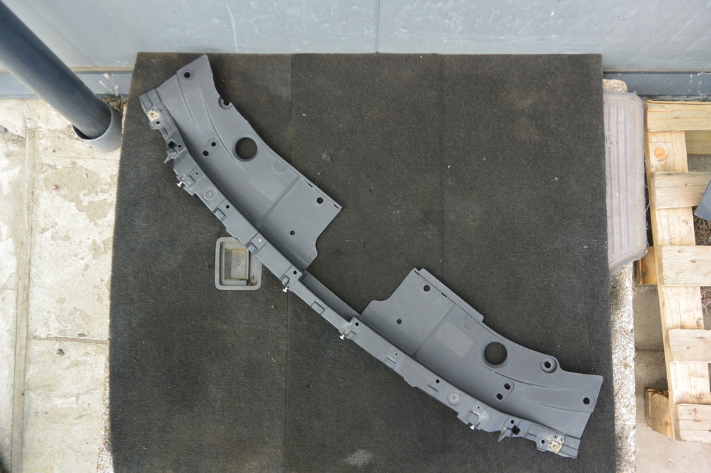 Mazda OE KB8A-50717 - 12215532224 - oficjalne archiwum Allegro