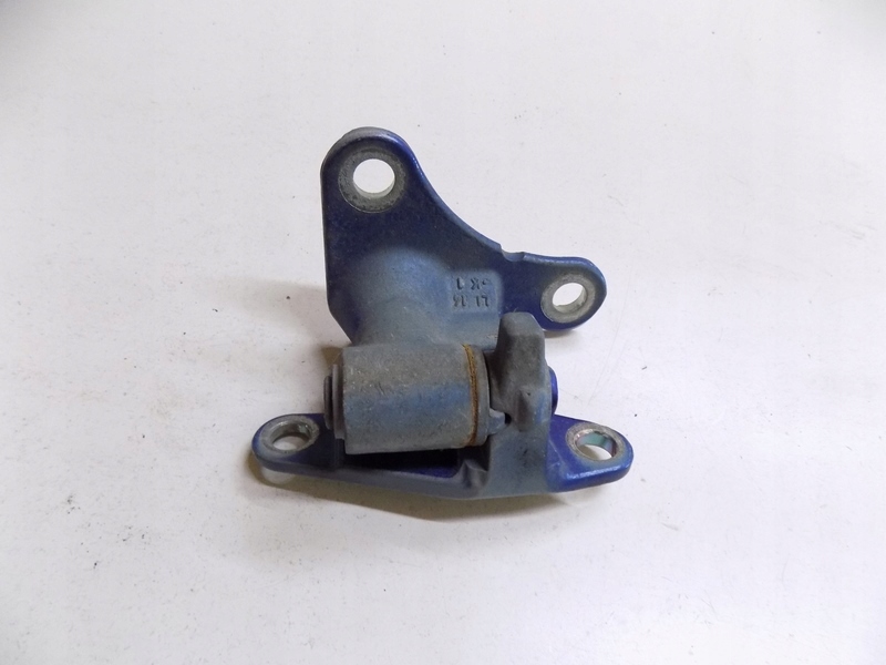 Mitsubishi Colt 3D Zawias drzwi lewy przod dol - 12036816042 ... Mitsubishi Colt 3D Zawias drzwi lewy przod dol - 12036816042 ...
