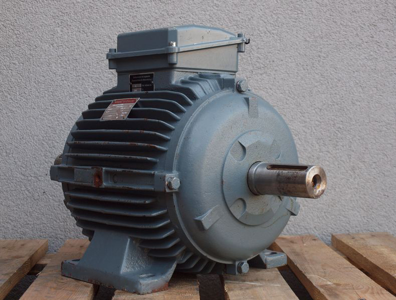 SILNIK ELEKTRYCZNY EMOD 7,5kw 2880obr 2x oś38 F-V - 7006613604 - oficjalne archiwum Allegro