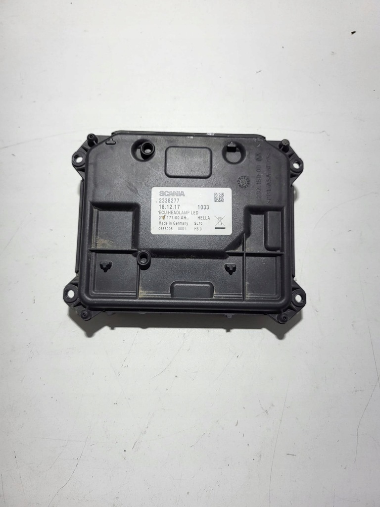Przetwornica Moduł Lampy ECU LED Scania R S - 12796743970 - oficjalne ...