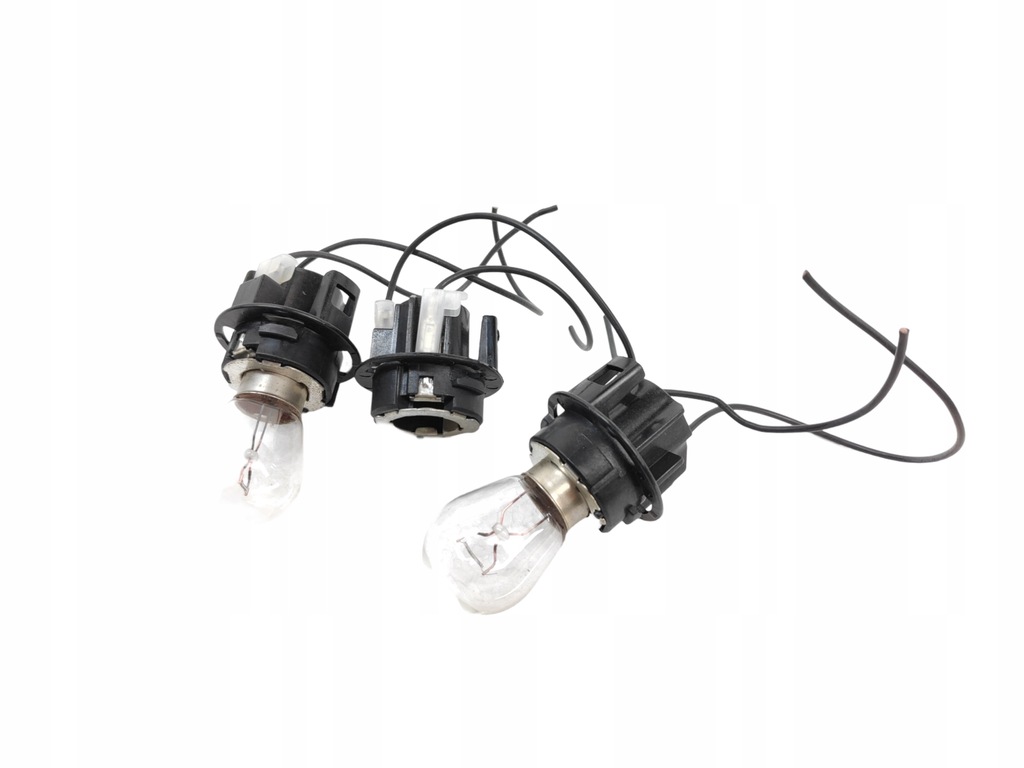 VW AUDI SKODA SEAT OPRAWKA ŻARÓWKI P21W LAMPY - 13565792012 - oficjalne ...