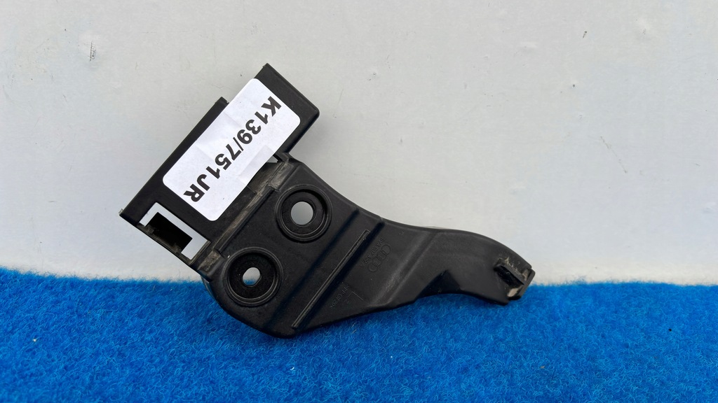 AUDI A3 8V RS3 MOCOWANIE BELKI ZDERZAKA TYŁ ŚLIZG 8V3807329A K139/751JR - 15269381932 ...