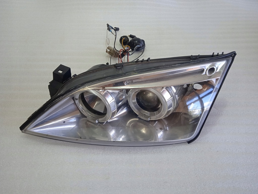FORD MONDEO MK3 LAMPA REFLEKTOR LEWY ANGEL EYES - 12375121172 ...