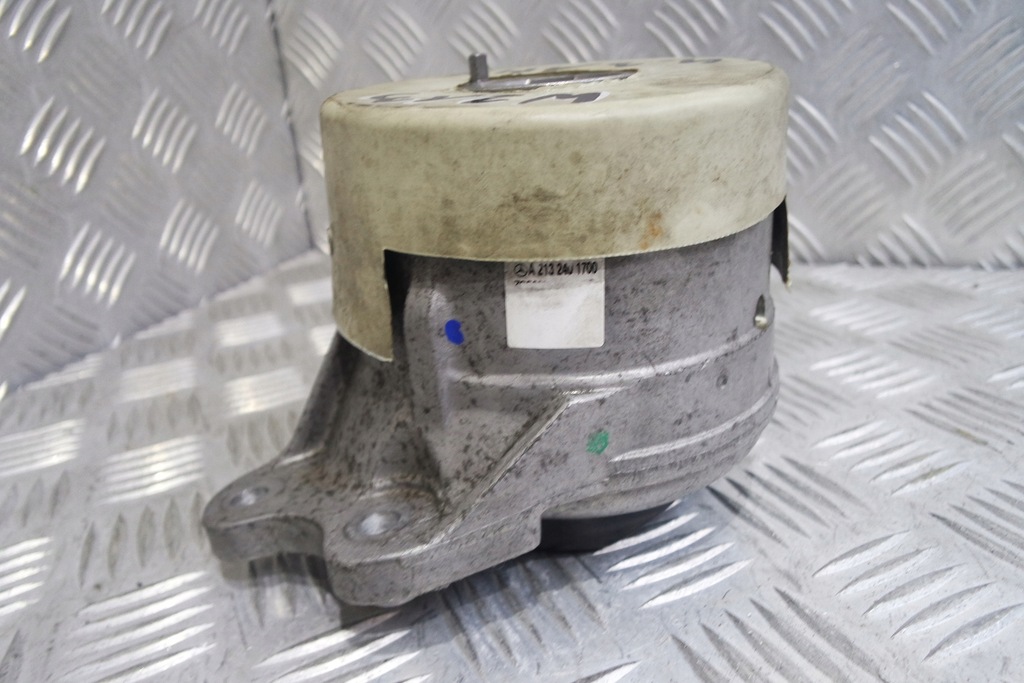 MERCEDES W213 E400 PODUSZKA SILNIKA 2132401700 - 12852960933 ...