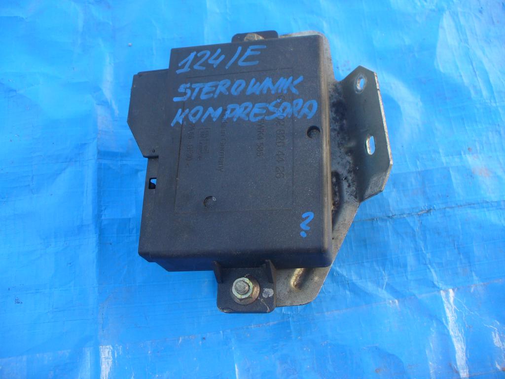 PRZEKAŻNIK MERCEDES W202 2028204426 - 7720556303 - oficjalne archiwum ...