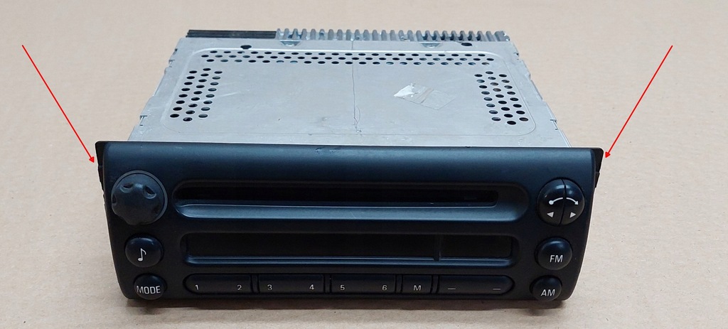 Radio Mini Cooper R50 - 13045100736 - oficjalne archiwum Allegro