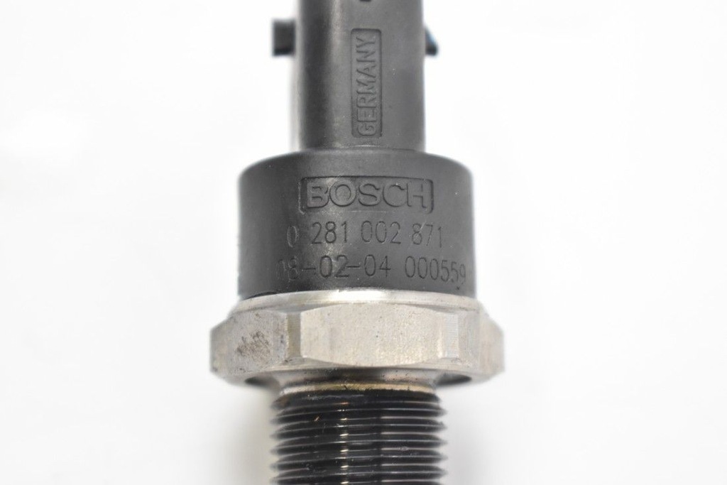 CZUJNIK CIŚNIENIA PALIWA 0281002871 1.4 D4D YARIS - 7714077059 ...