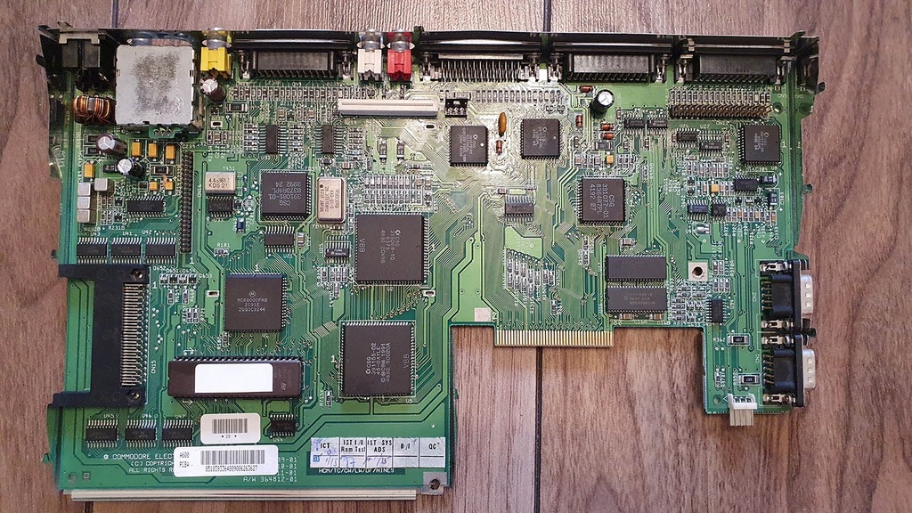 Amiga 600 A600 płyta główna recap kick 3.2.1 - 12628652925 - oficjalne ...