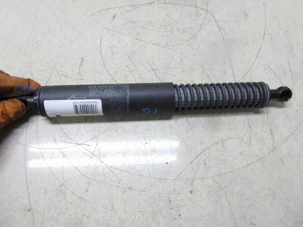 VOLVO XC70 II V70 SIŁOWNIK KLAPY 31217640 07- 46 - 12034175536 ...