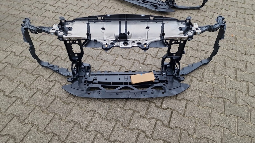 PORSCHE MACAN 95B PAS PRZEDNI 95B805931F - 12880139318 - oficjalne ...