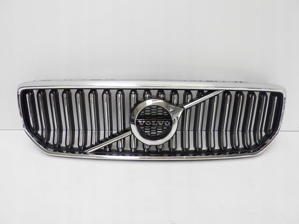 VOLVO XC40 2021 ATRAPA GRILL ZDERZAKA 31457347 - 12504968207 ...