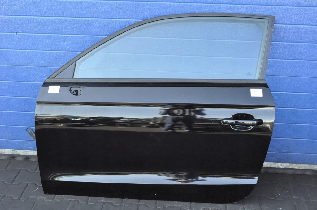 AUDI A1 DRZWI LEWY PRZÓD LEWE PRZEDNIE LY9B HB 3D - 12229594385 - oficjalne archiwum Allegro