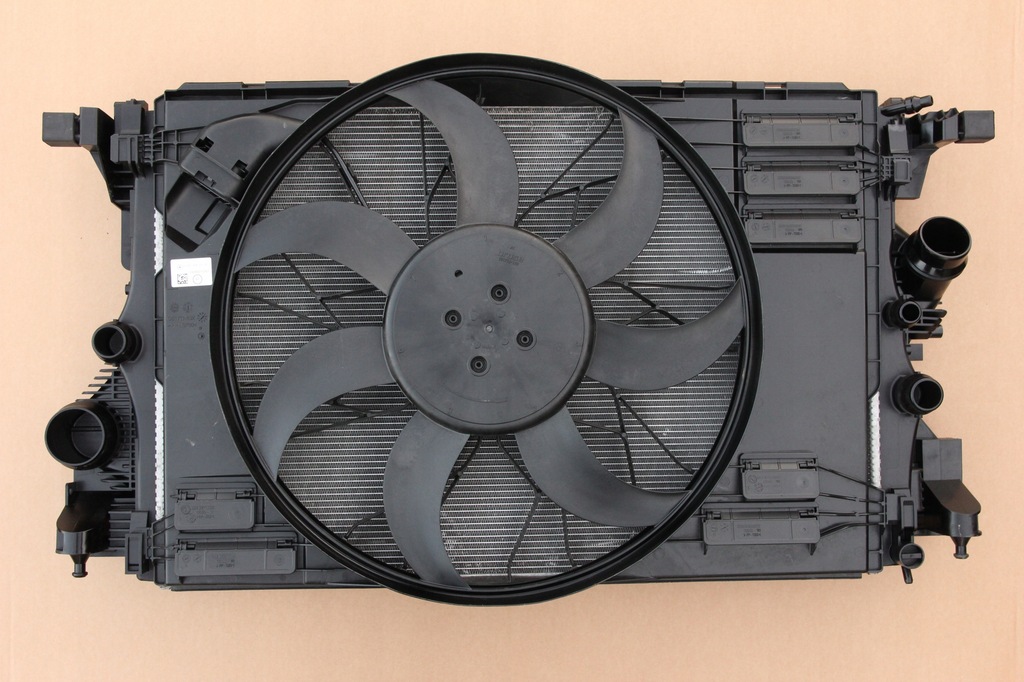 KOMPLET CHŁODNIC MERCEDES CLA X118 W118 MANUAL - 10467897190 ...