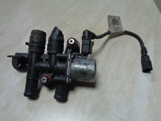 ELEKTROZAWÓR WODY CIECZY VW PHAETON 8E0820036 - 9253549959 - oficjalne ...