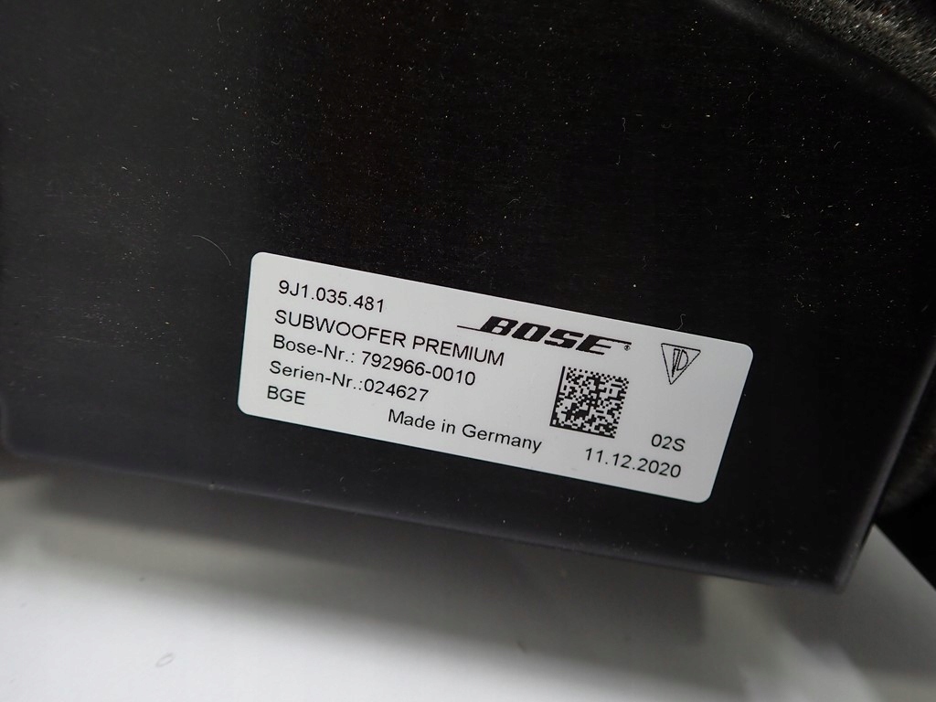 GŁOŚNIK WZMACNIACZ SUBWOOFER BOSE PORSCHE TAYCAN - 12255381906 - oficjalne archiwum Allegro