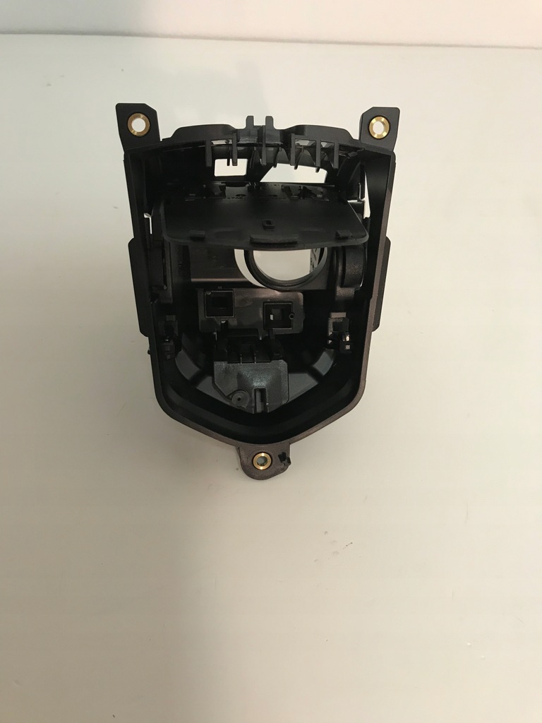 PORSCHE PANAMERA 97055335100 OBUDOWA POPIELNICZKA - 7521573840 ...