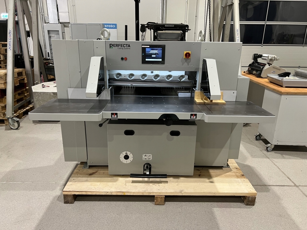 Gilotyna do cięcia papieru Perfecta 92 - 12935650137 - oficjalne ...