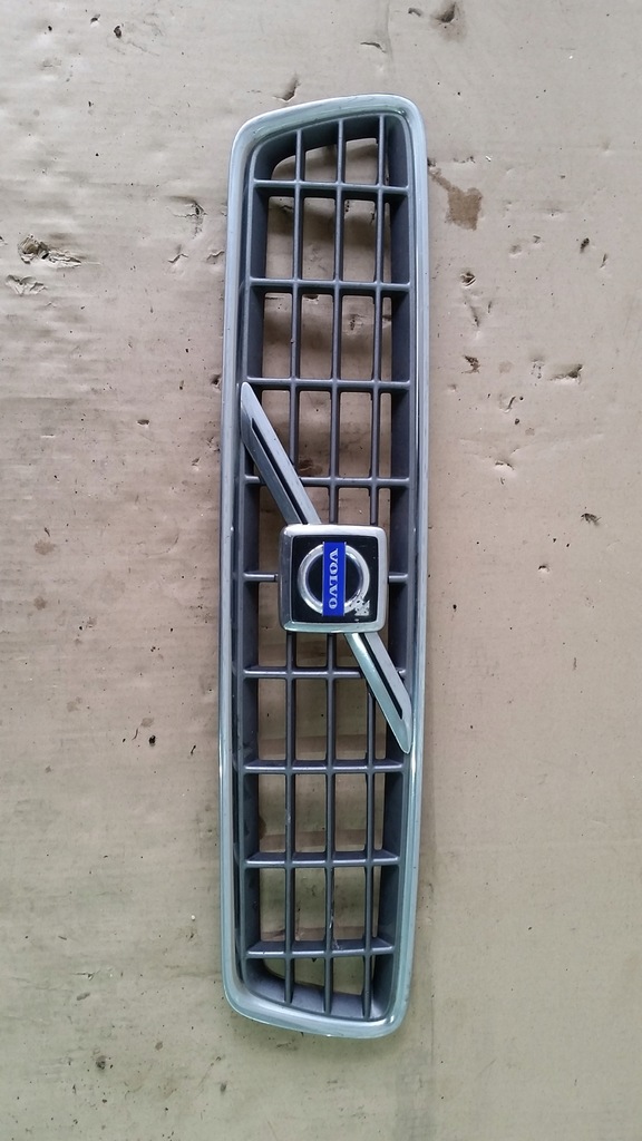 GRILL ATRAPA CHŁODNICY VOLVO V40 30652182 - 14835659887 - oficjalne ...