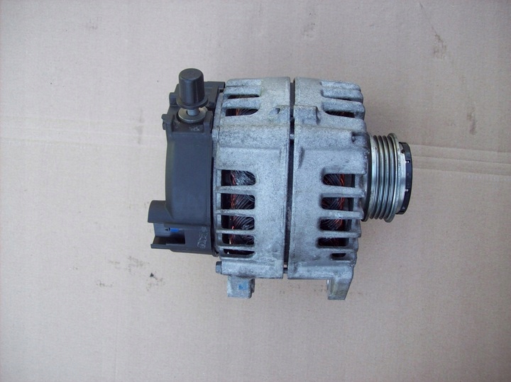 MERCEDES W205 W213 6.3AMG ALTERNATOR A0009061705 - 8843999513 ...