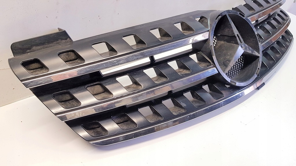 MERCEDES ML W164 GRILL ATRAPA ORYGINAŁ 1648800685 - 7493692373 ...