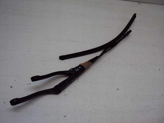 RAMIONA WYCIERACZEK RAMIE MERCEDES GLK X204 W204 - 8823953989 ...