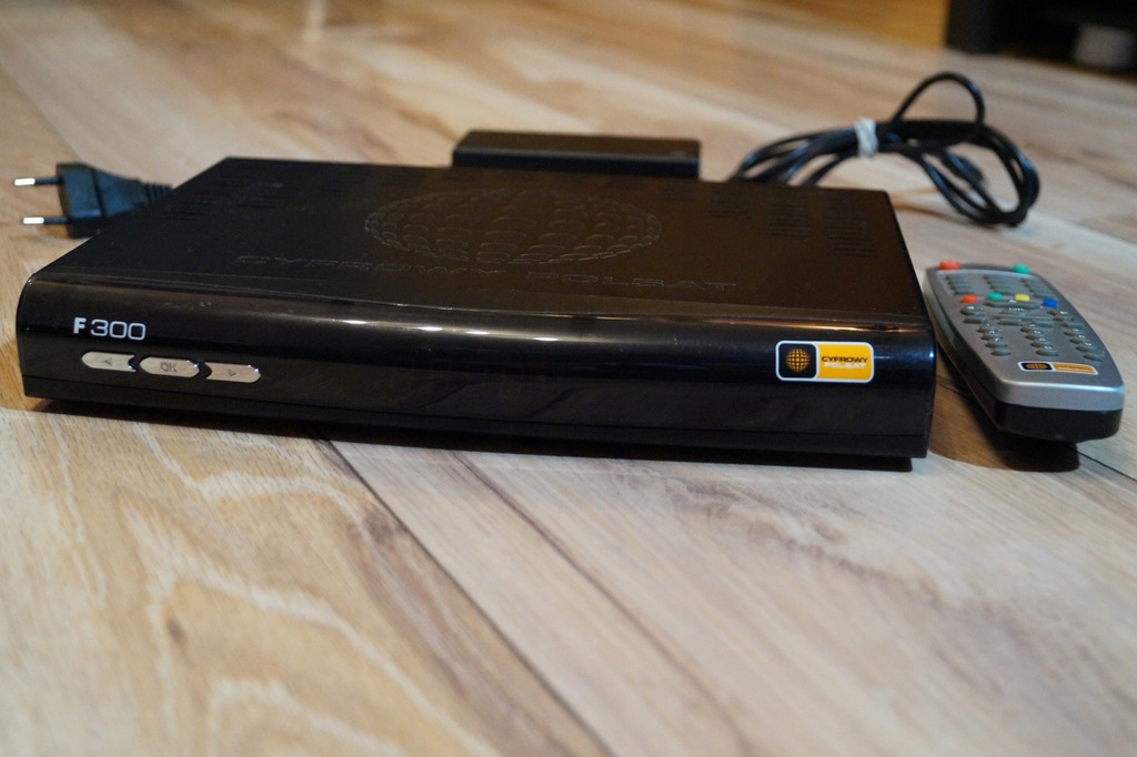 DEKODER DVBT CYFROWY POLSAT F300 - 10068000597 - oficjalne archiwum Allegro