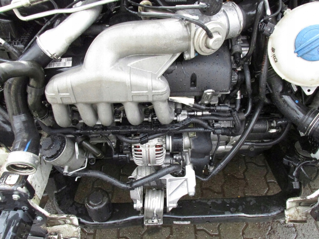 SILNIK KOMPLETNY 2.5 TDI VW T5 AXD 131 KM 122 000 - 11454831990 - oficjalne archiwum Allegro