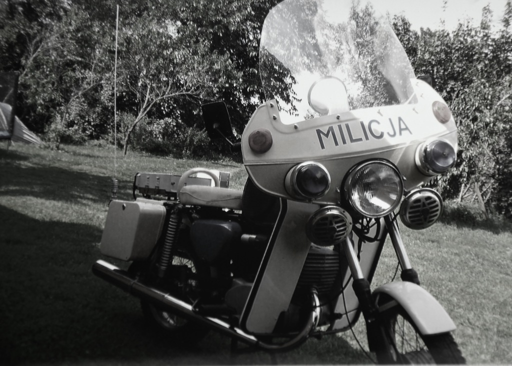 SZYBA MZ 250 TS TROPHY MILICJA LOSTER - 7297056991 - oficjalne archiwum Allegro