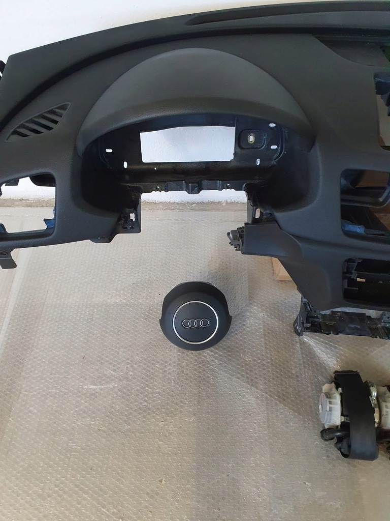 Audi Q3 8U deska rozdzielcza konsola airbag pasy - 11613866863 ...