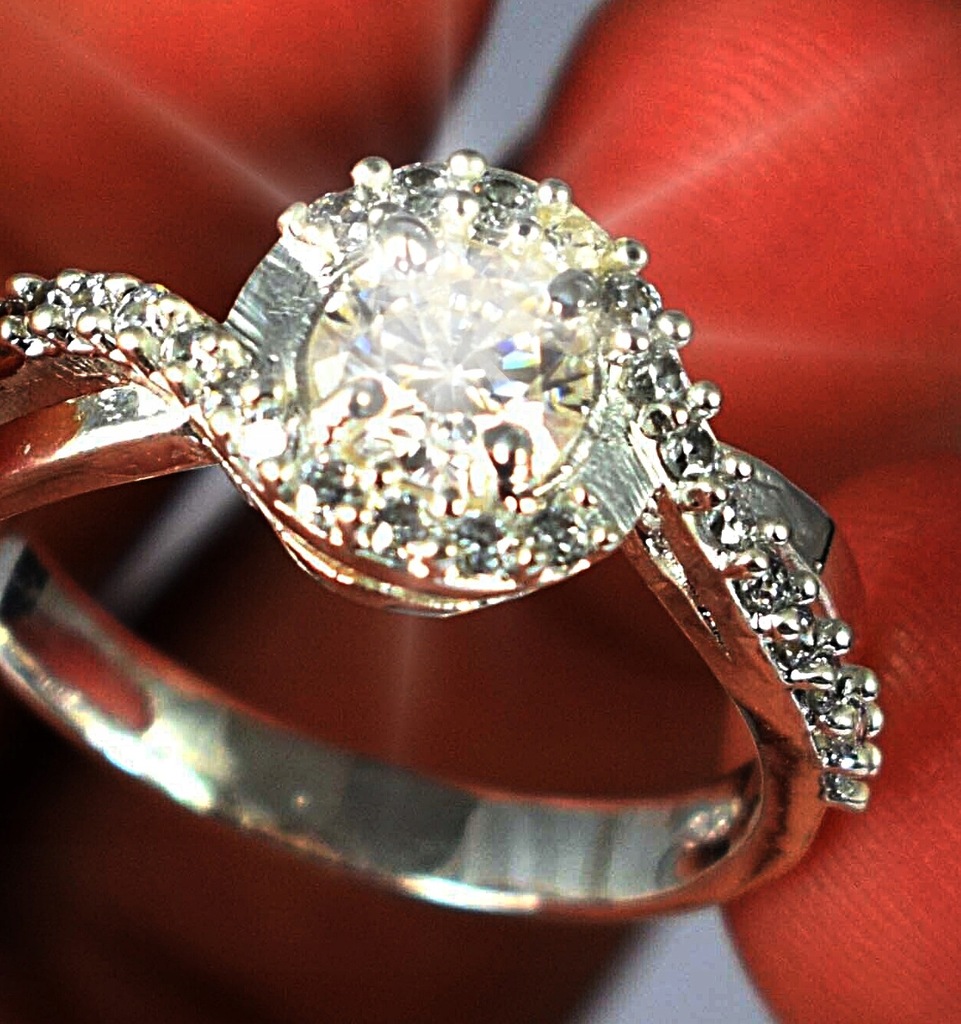 BRAZYLIJSKI DUZY BRYLANT HPHT 1.98CT,CERTYFIKAT - 13178235388 - oficjalne archiwum Allegro