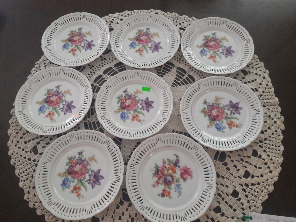 Talerzyki deserowe z ażurkiem - 9504549084 - oficjalne archiwum Allegro