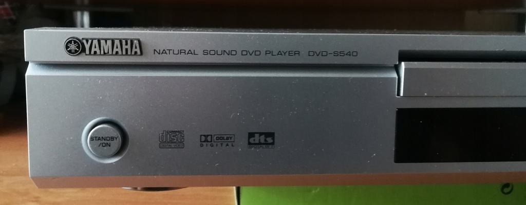 Odtwarzacz DVD firmy YAMAHA, model DVD-S540 - 8859800885 - oficjalne archiwum Allegro