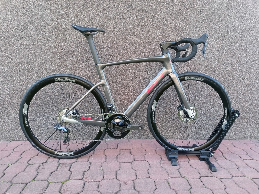 Rower szosowy marki BH RS1 4.5 model 2021 - 11585396914 - oficjalne archiwum Allegro