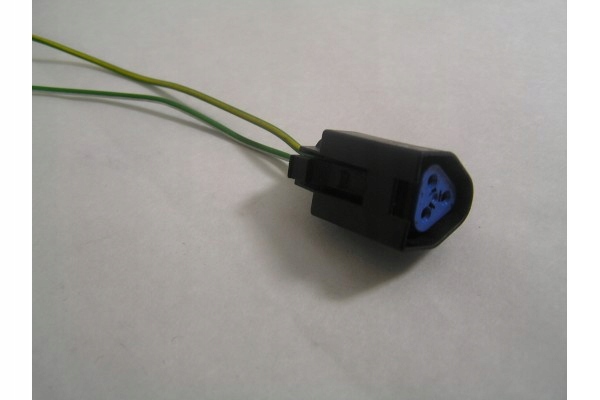 Купить Разъем датчика света заднего хода Ford Focus MK1 1.: отзывы ...