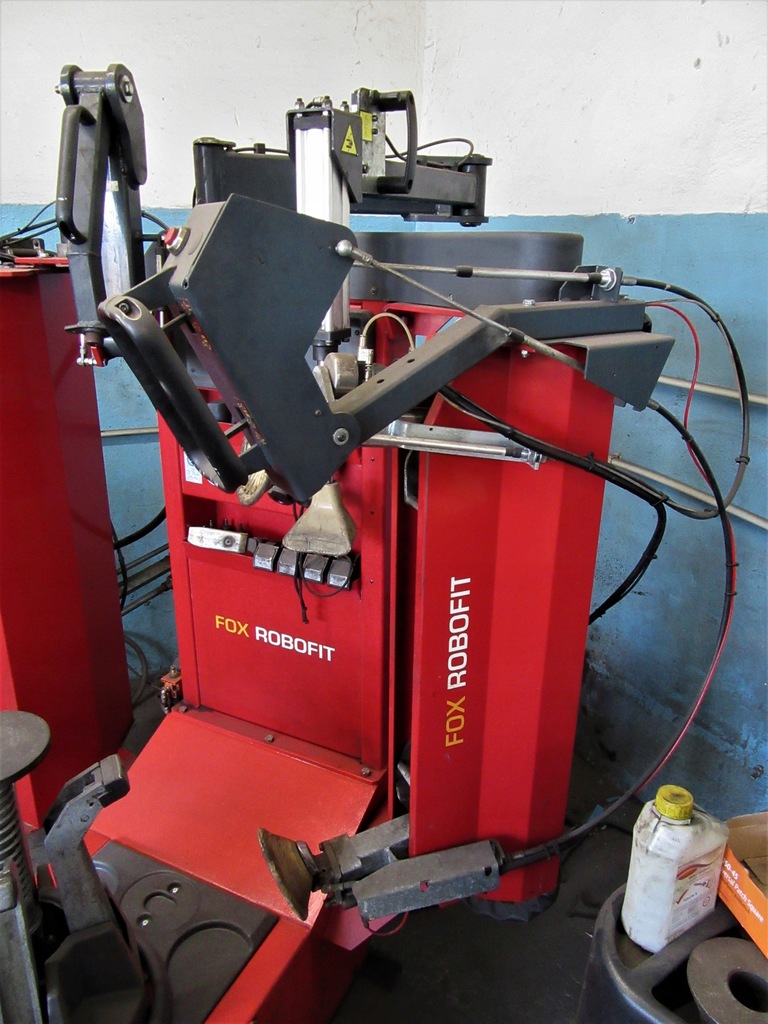 Купить Шиномонтажный станок Haweka Fox Robofit 26 Познань: отзывы, фото ...